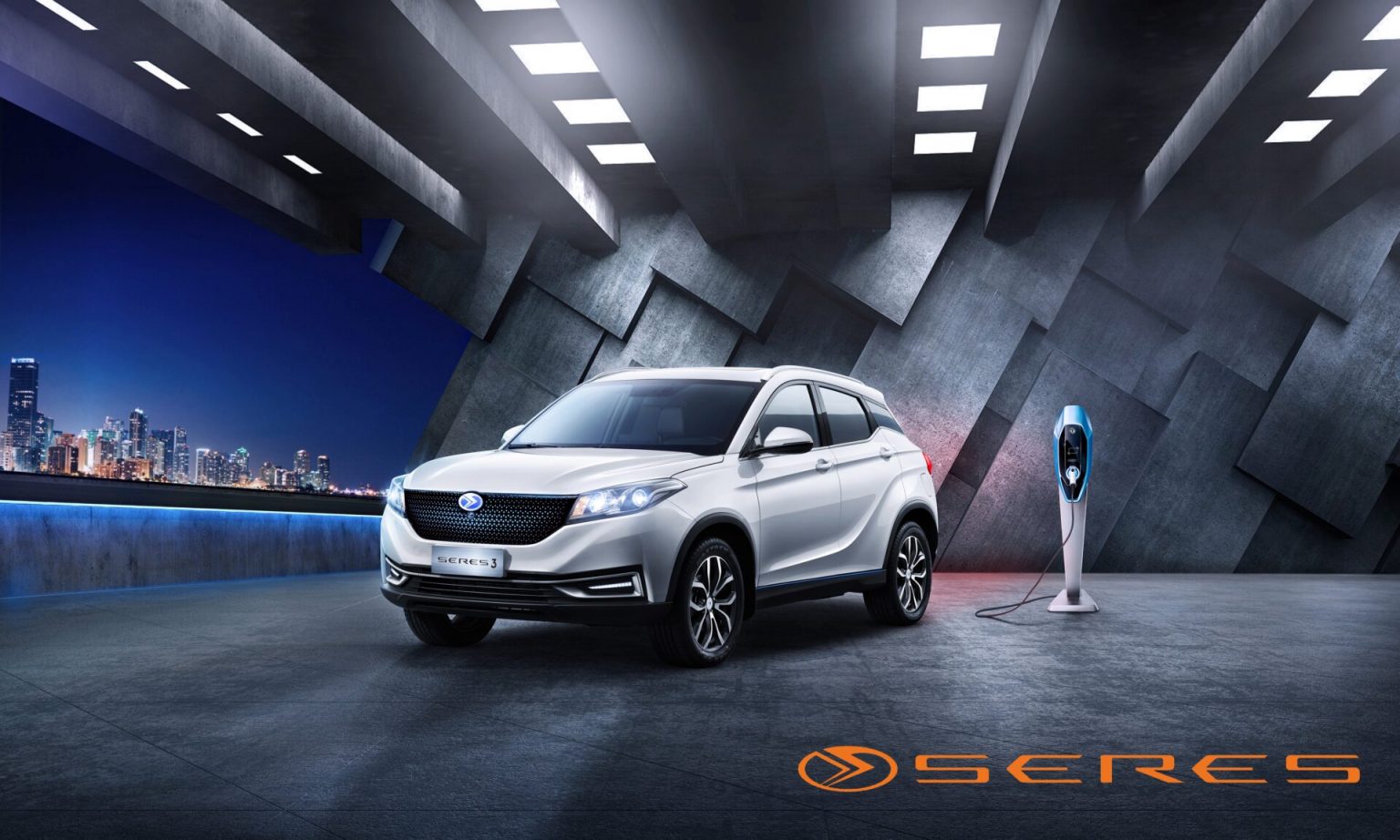 Seres 3 Test 2025 - Elektro-SUV mit Top-Preis & Reichweite